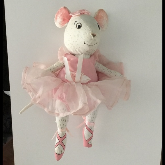Angelina Ballerina | Toys | Vintage Angelina Ballerina Mouse Doll 989 ...